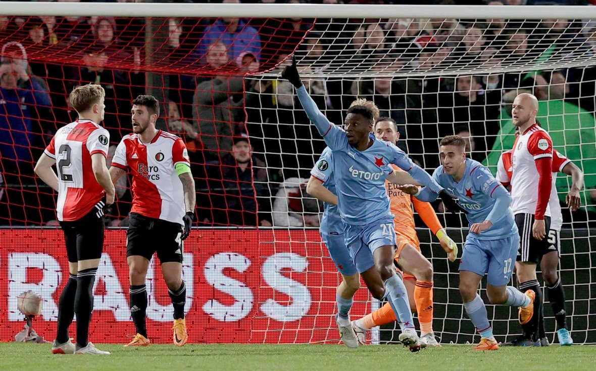 ფეიენოორდი - სლავია 3:3 - Crystalsport